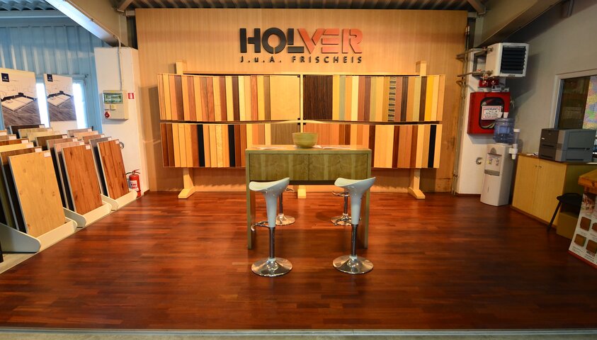 Showroom Cluj | Holver