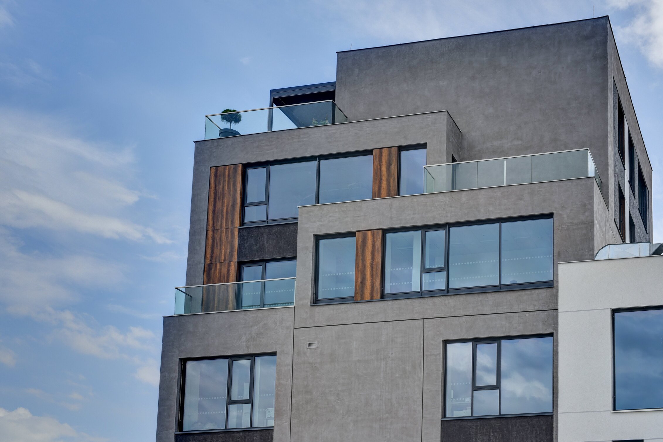 Kompaktní desky Fundermax pro venkovní použití | JAF HOLZ