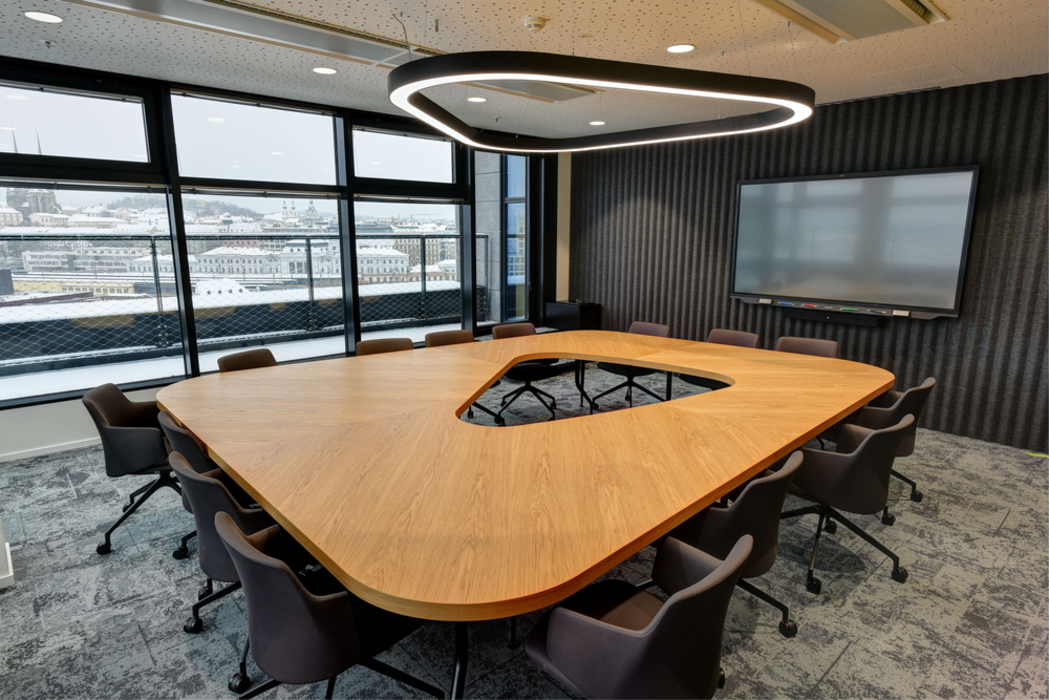 Proiecte de Referință | Holver