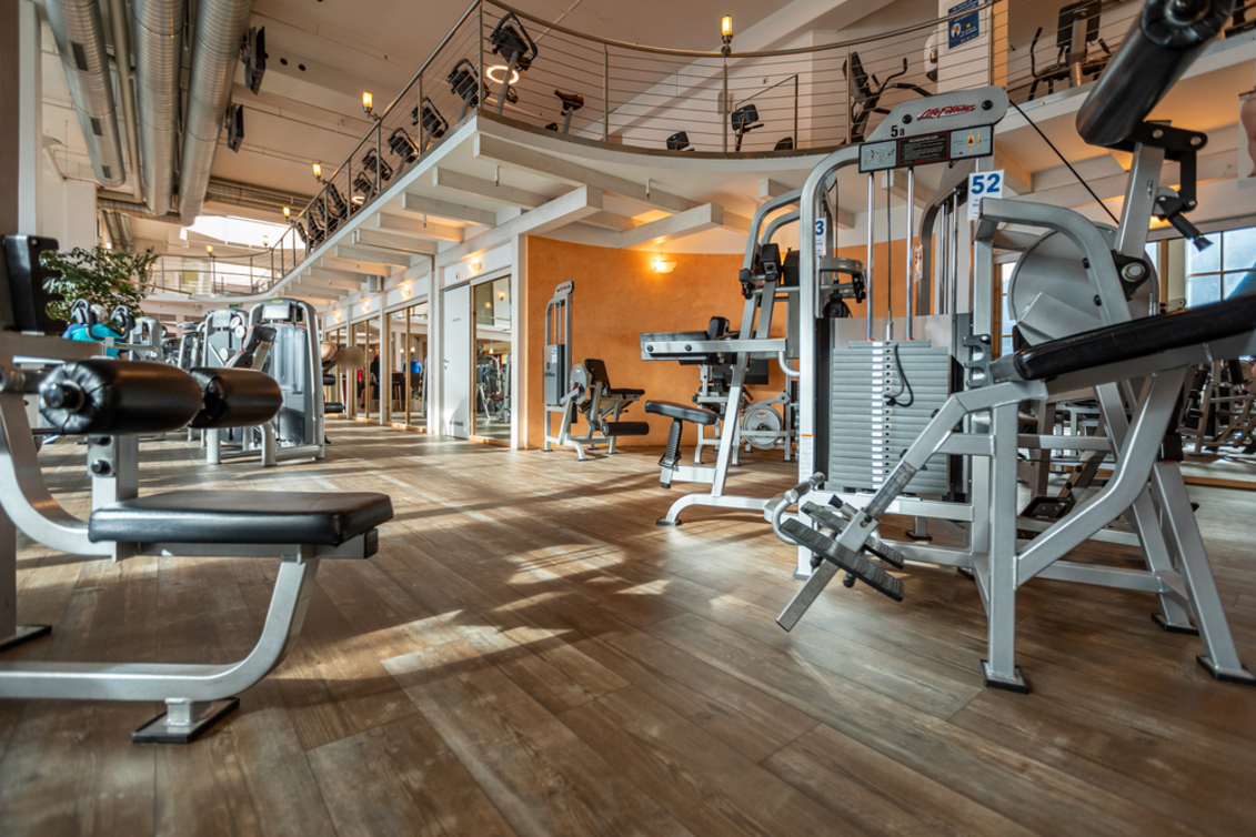 Proiecte de Referință | Holver